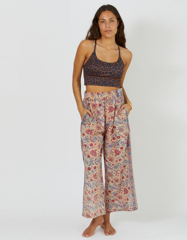 Yoga Clothing | Yogi Peace Club | Yogi Peace Club